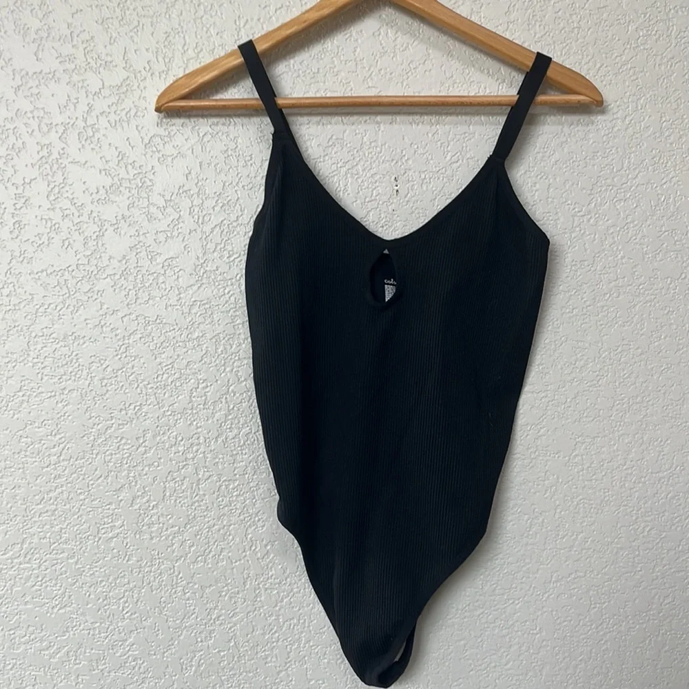 Colsie | Tops | Colsie Body Suit Tank Seamless Top Tear Drop Black Size ...